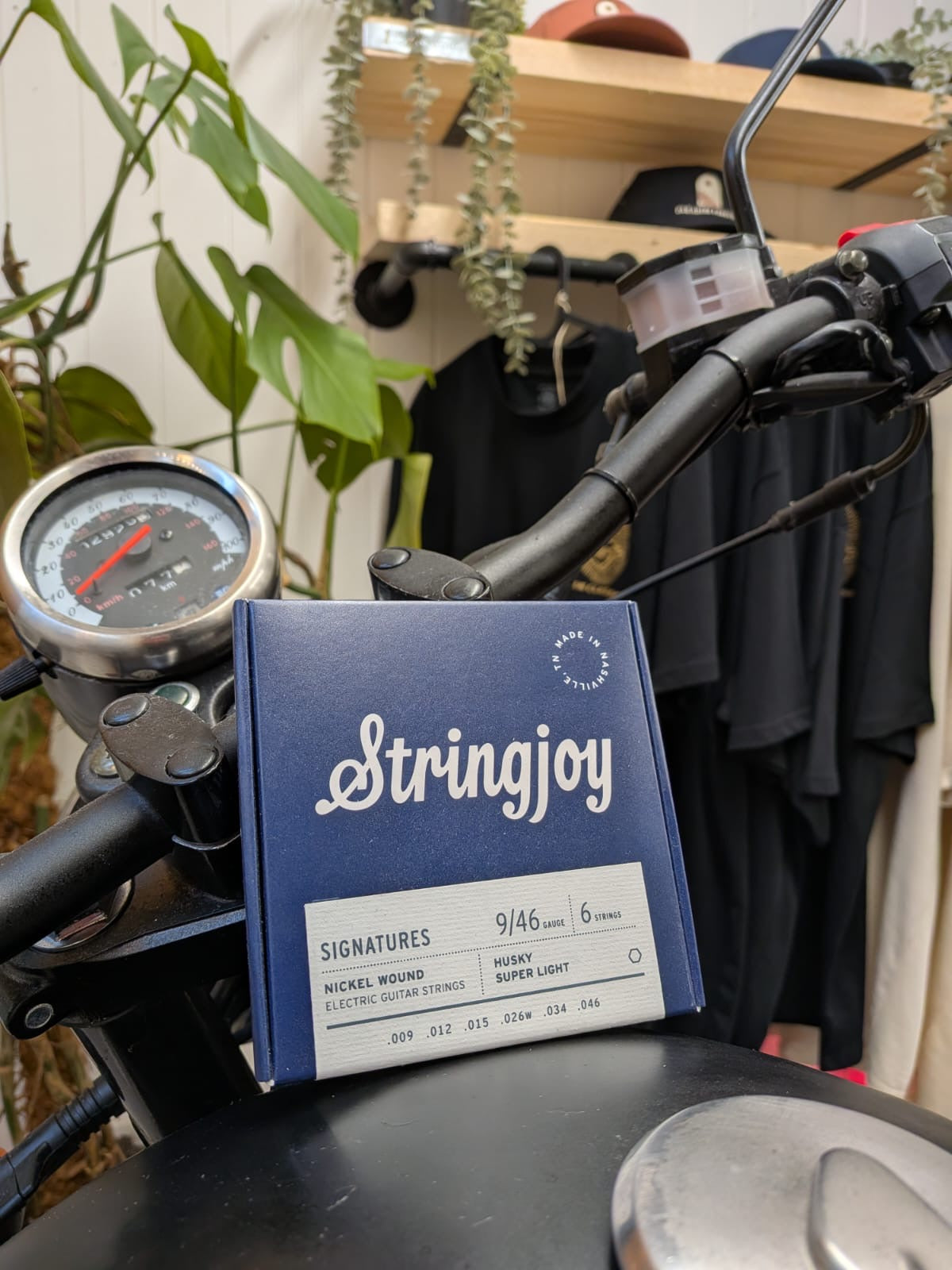 Signatures – Bon Clothing UK
